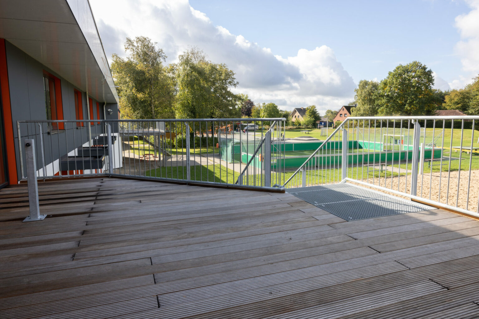 Schulhof – ABS Tarp